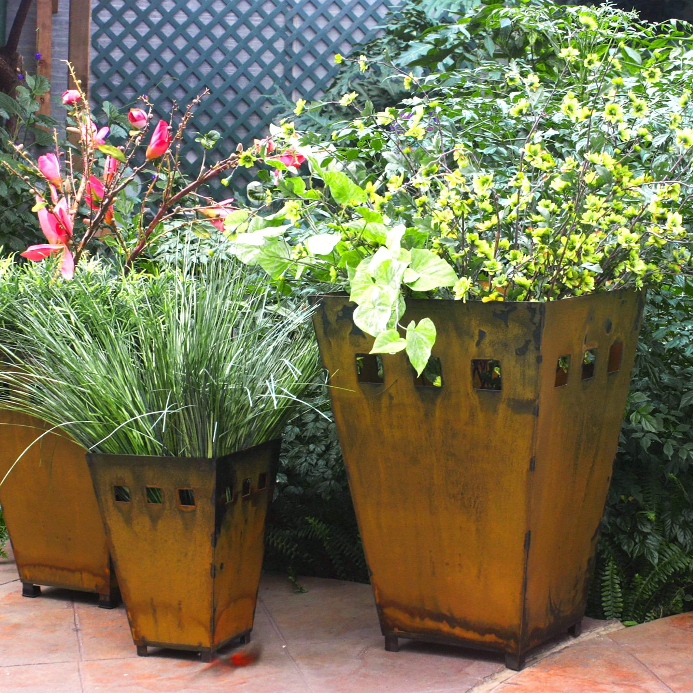 Modern Rusted Patina Planters – Sticks and Steel